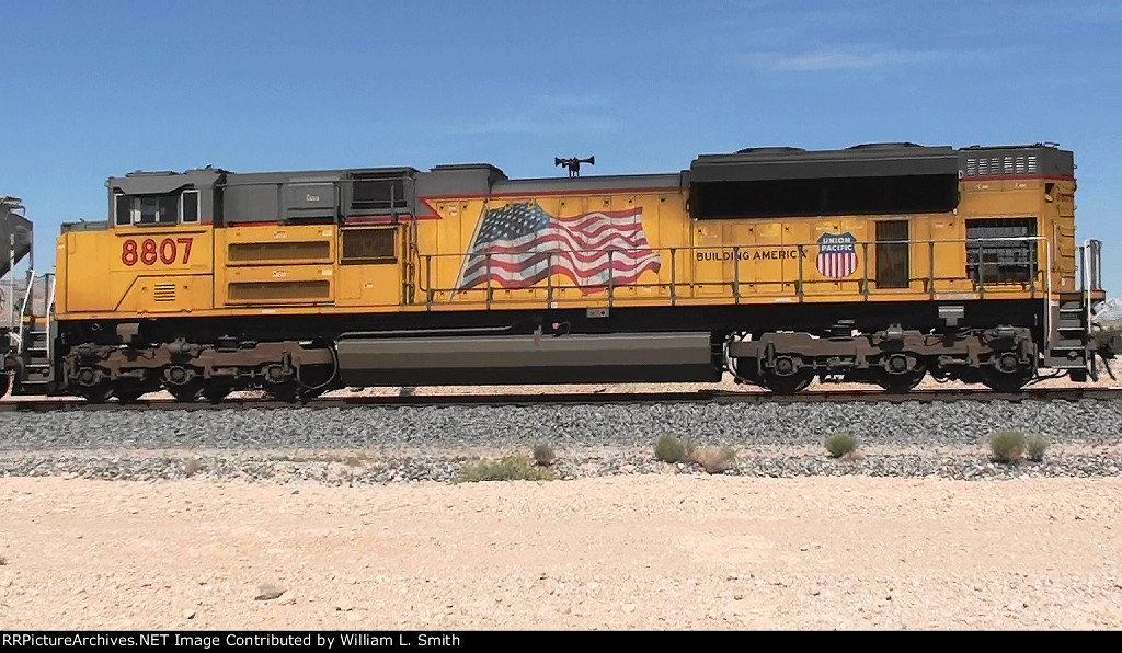 WB Mamifest Frt -HOT SHOT- at Erie NV -66